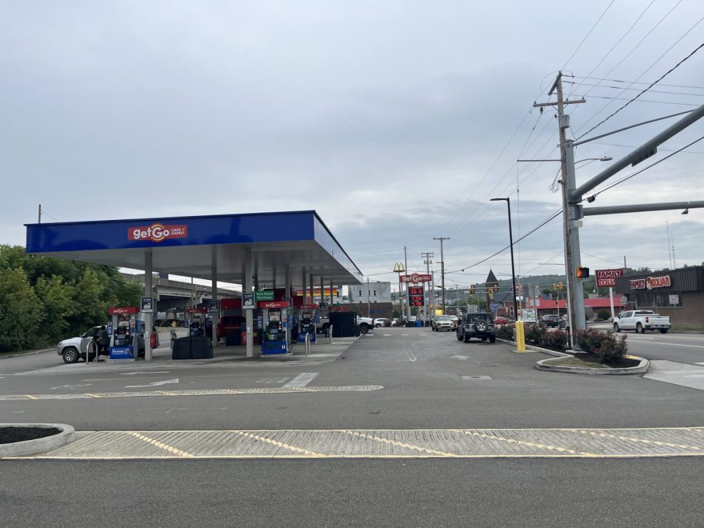 Giant Eagle sells GetGo convenience stores to Canadian company - Herald ...